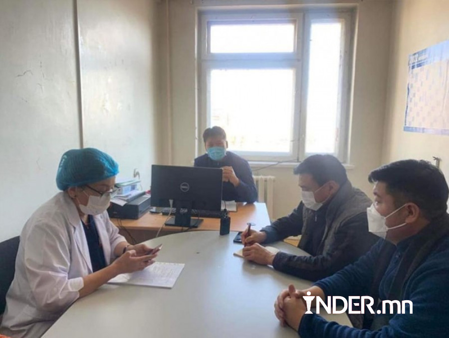 Шадар сайд С Амарсайхан Багануур дүүргийн Эрүүл мэндийн төвд ажиллаж байна
